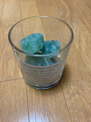 ダイソーのアロマ用ストーンディフューザーが秀逸！インテリアに最適！