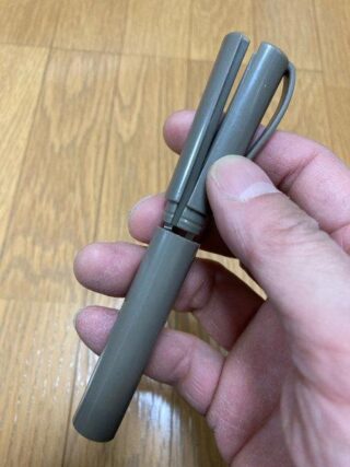100均ダイソーのコンパクトハサミが秀逸！携帯用・アウトドアに便利！